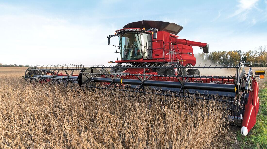 Grain-harvesting combines/Case IH Axial Flow 8250 | Titan Machinery
